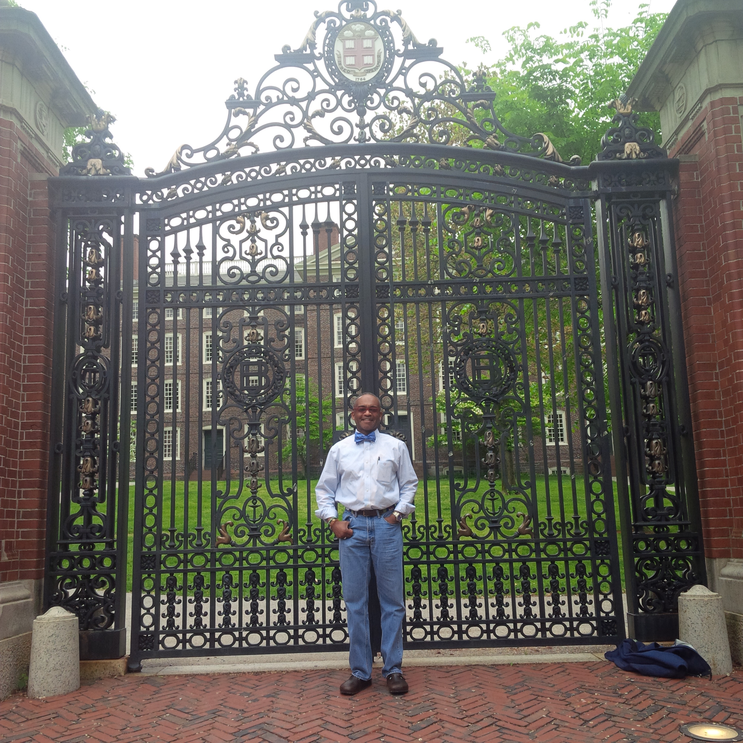 Why Dr Paul Lowe Visits College Campuses – Dr. Paul Lowe – Admissions ...